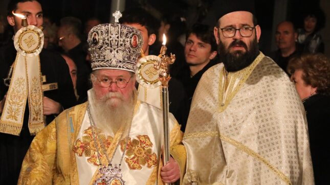 Η ΚΑΒΑΛΑ ΕΧΕΙ ΠΟΙΜΕΝΑΡΧΗ (Πρωτοφανείς εικόνες στην κεντρική πλατεία ...
